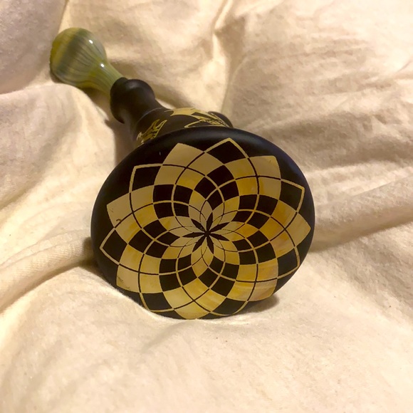 Slinger | Other | Slinger Devadita Glass Rig Biggie Smalls Audrey H ...